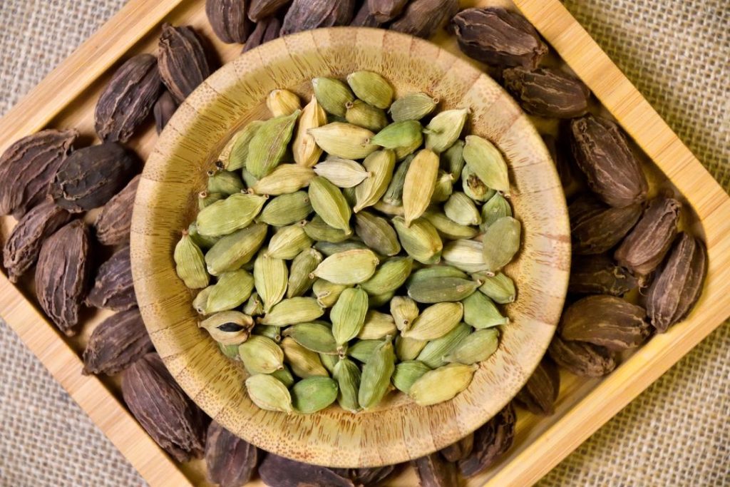 10 Fungsi Kapulaga yang Jarang Diketahui untuk Kesehatan Tubuh!